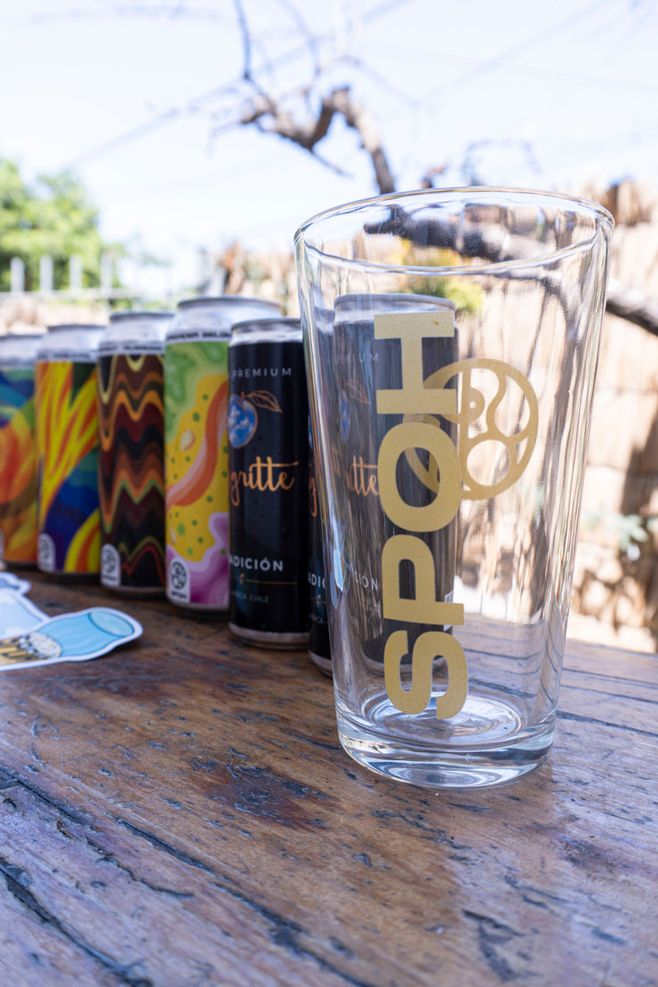 TAPROOM – Cervecería SPOH