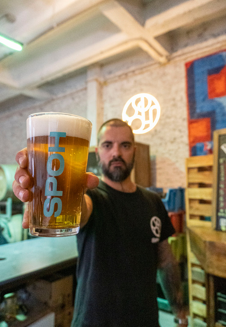 TAPROOM – Cervecería SPOH
